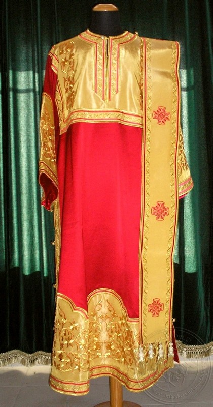Mischos with Jasmine Chevron - Deacon Robe | OramaWorld.com